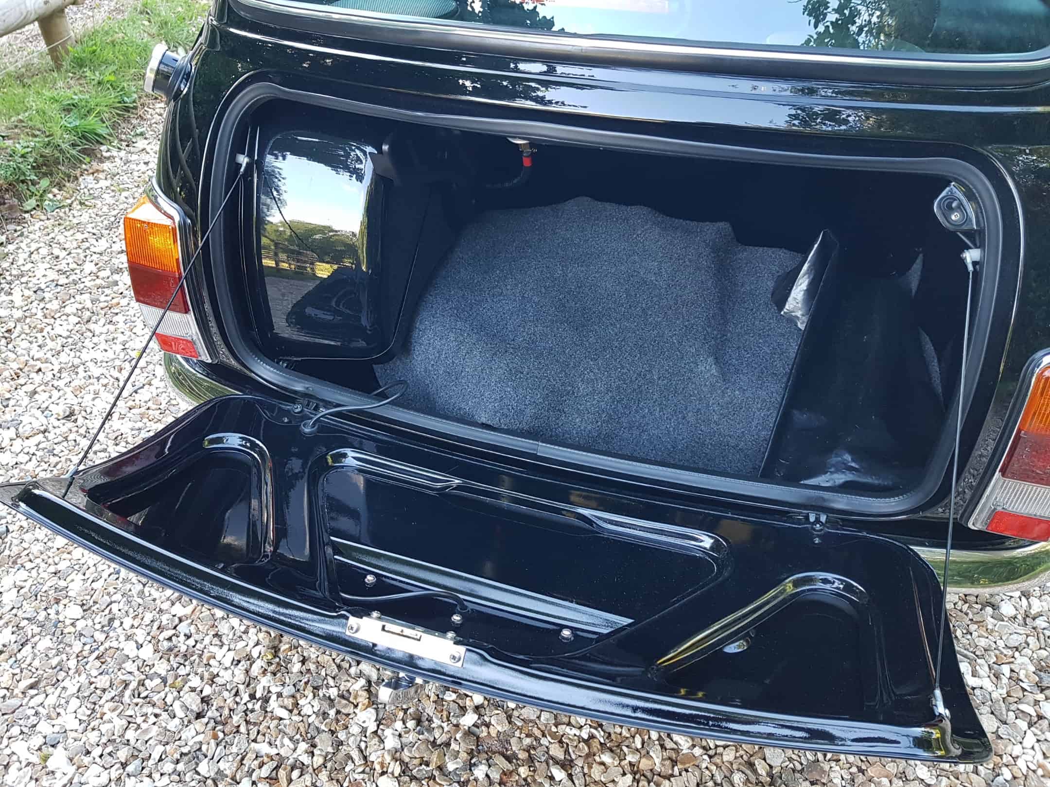 ** NOW SOLD ** 1994 Rover Mini Cooper With New Heritage Body Shell ...