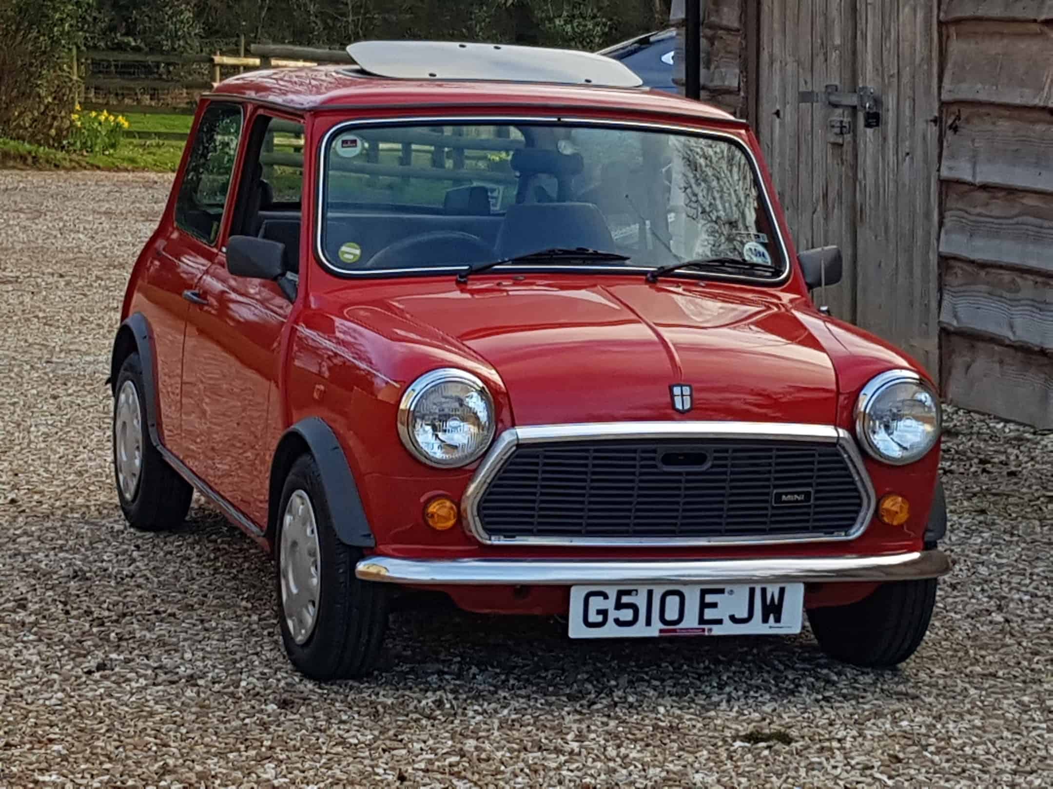 Minis for Sale – Richard Williams Classic Mini's