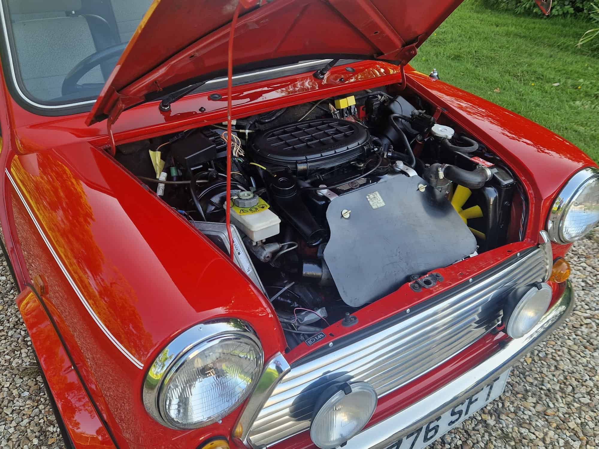 ** NOW SOLD ** 1996 Rover Mini Cooper In Classic Red and White On Just ...